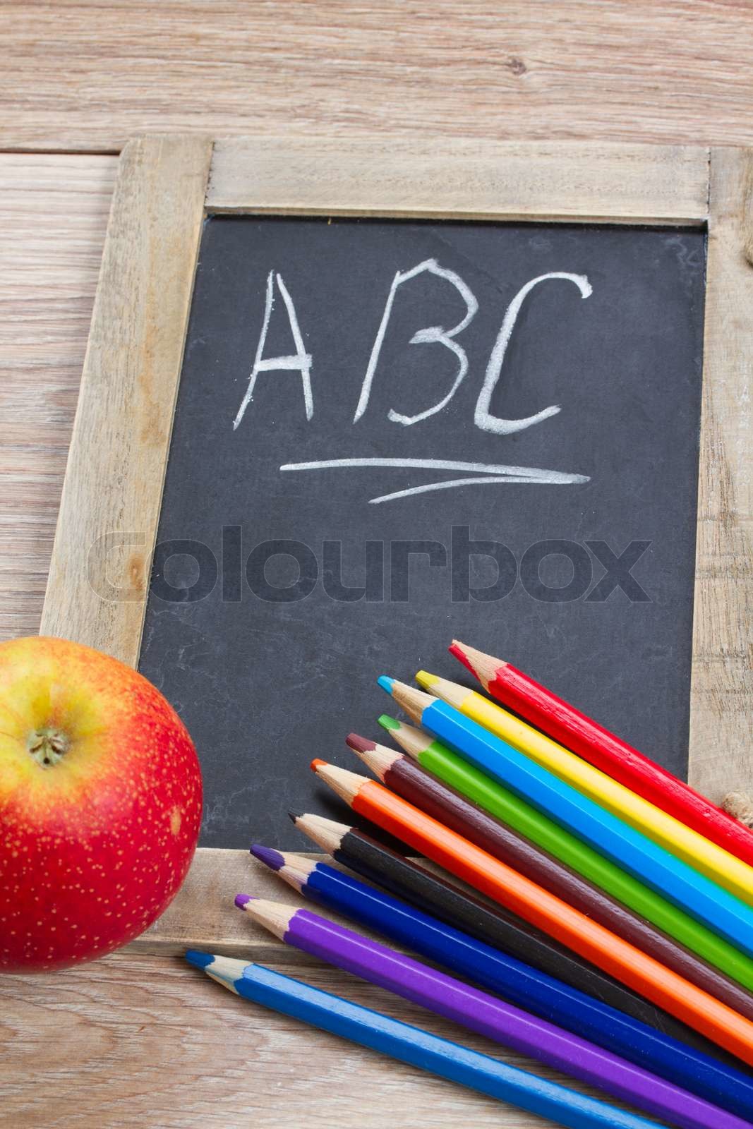 Tafel mit ABC | Stock Bild | Colourbox