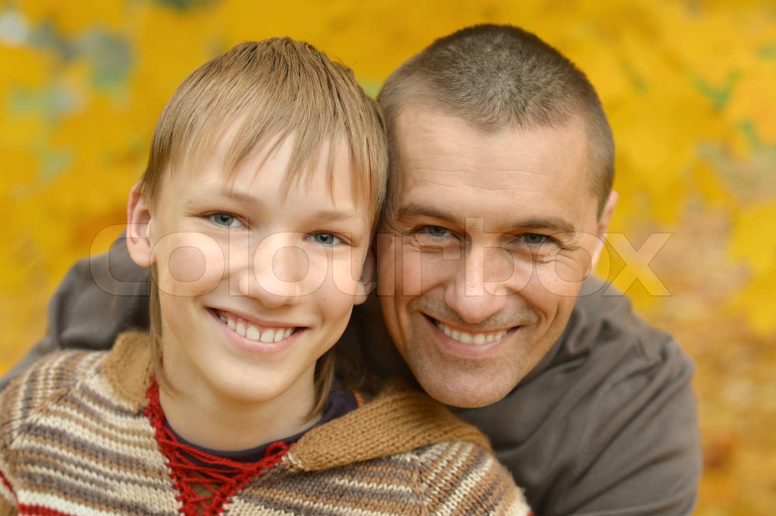 Vater und Sohn | Stock Bild | Colourbox