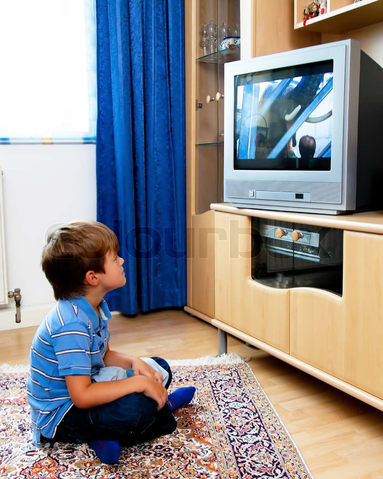 fernseh-, kinder, kind | Stock Bild | Colourbox