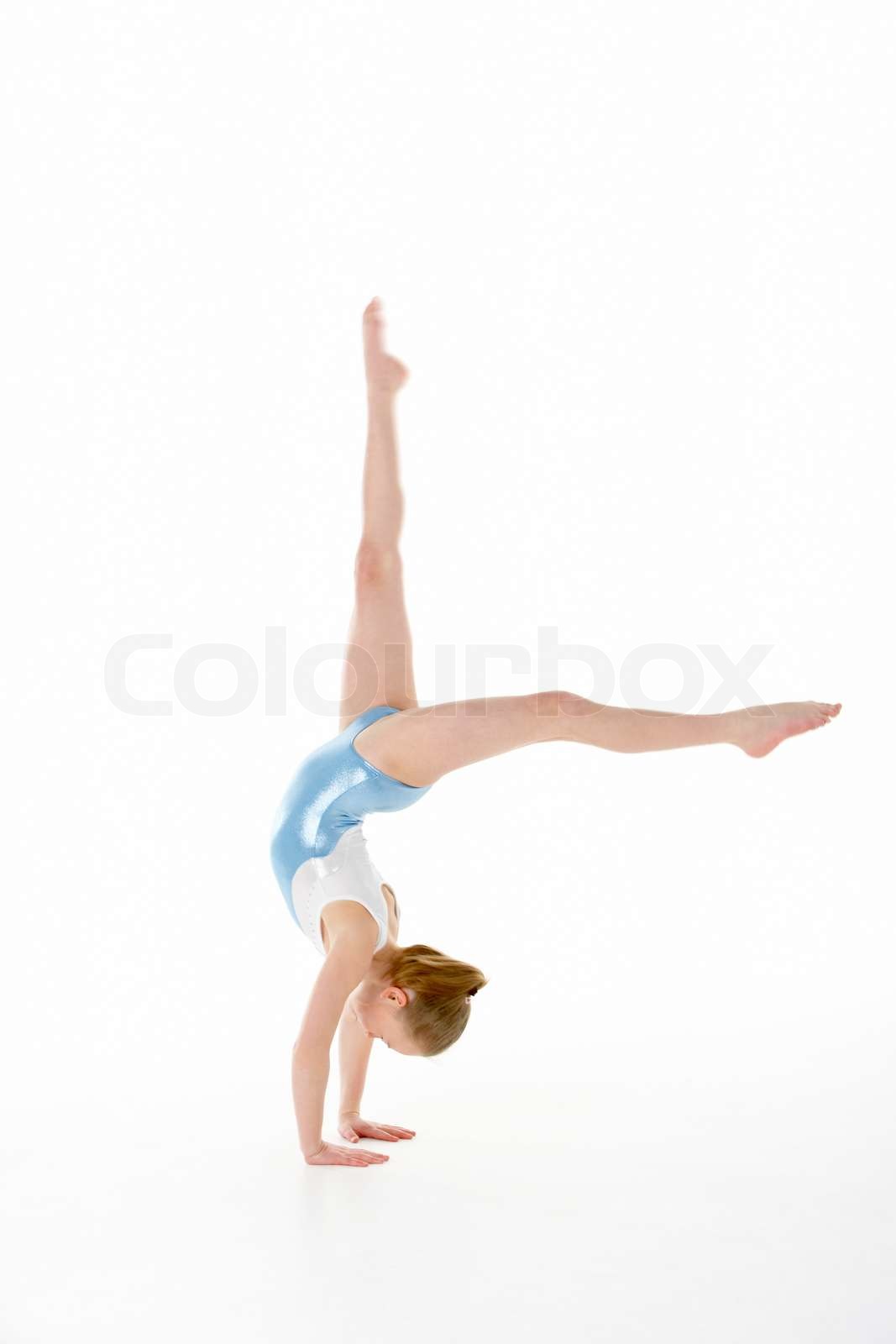 Studio Portrait Of Young Turnerin | Stock Bild | Colourbox
