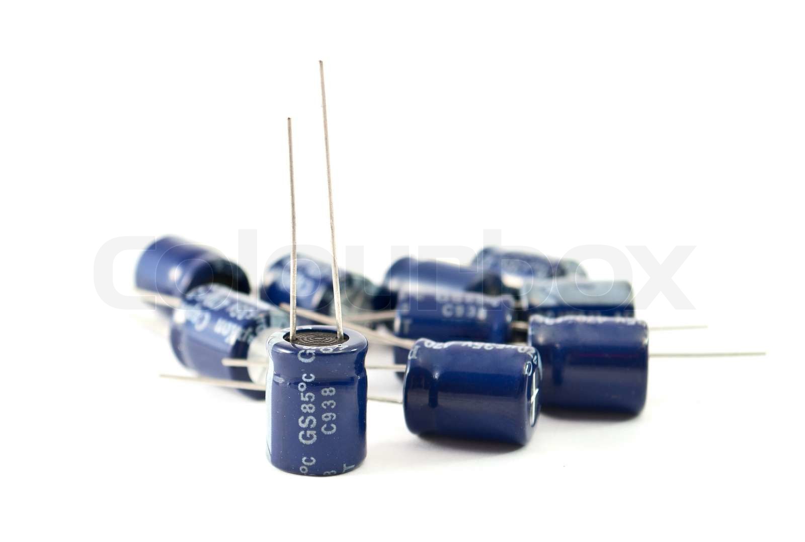 kondensatorer på en hvid baggrund | Stock foto | Colourbox