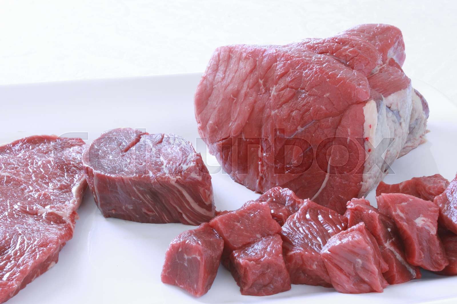 roh, rind, stücke | Stock Bild | Colourbox