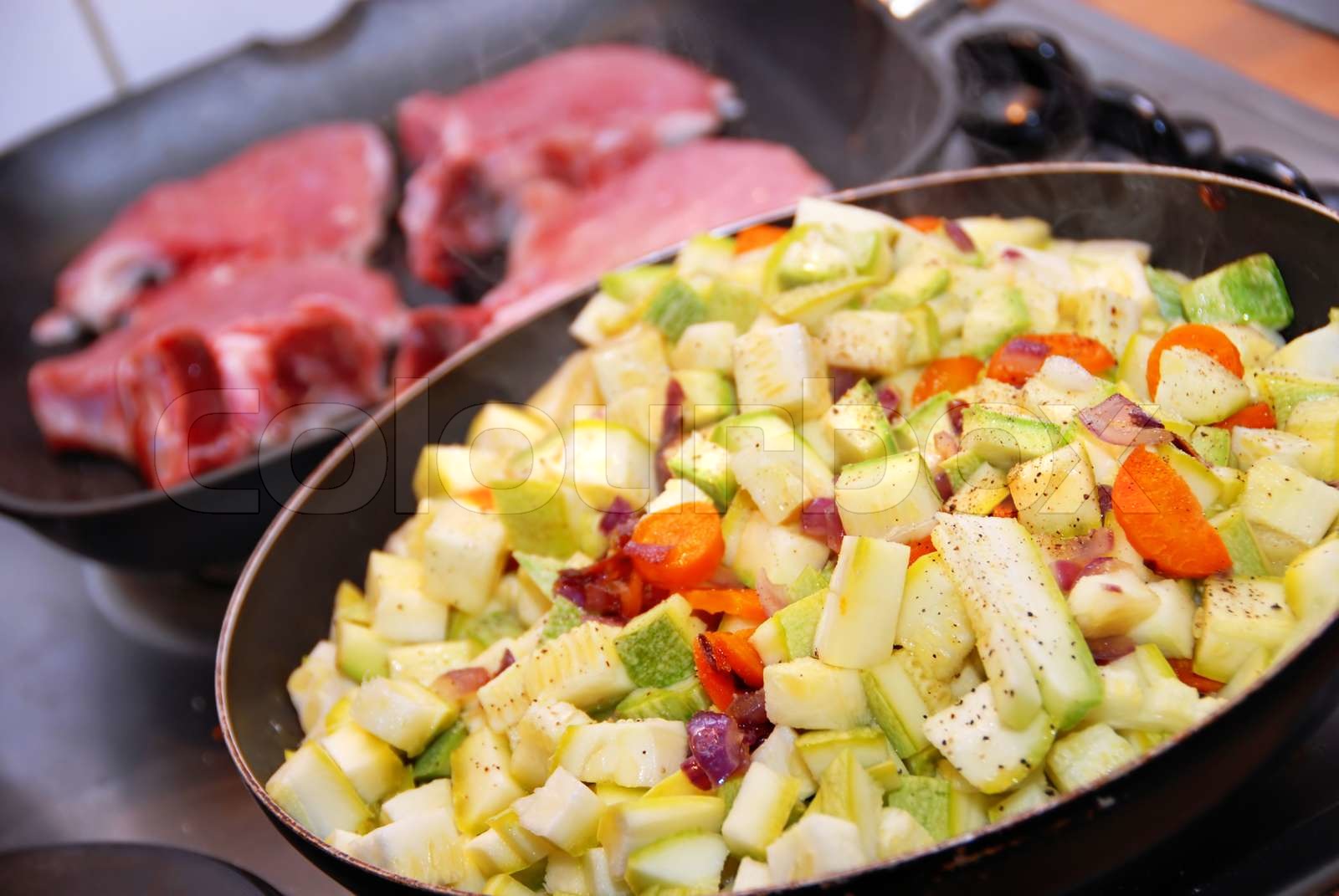 Kochen | Stock Bild | Colourbox