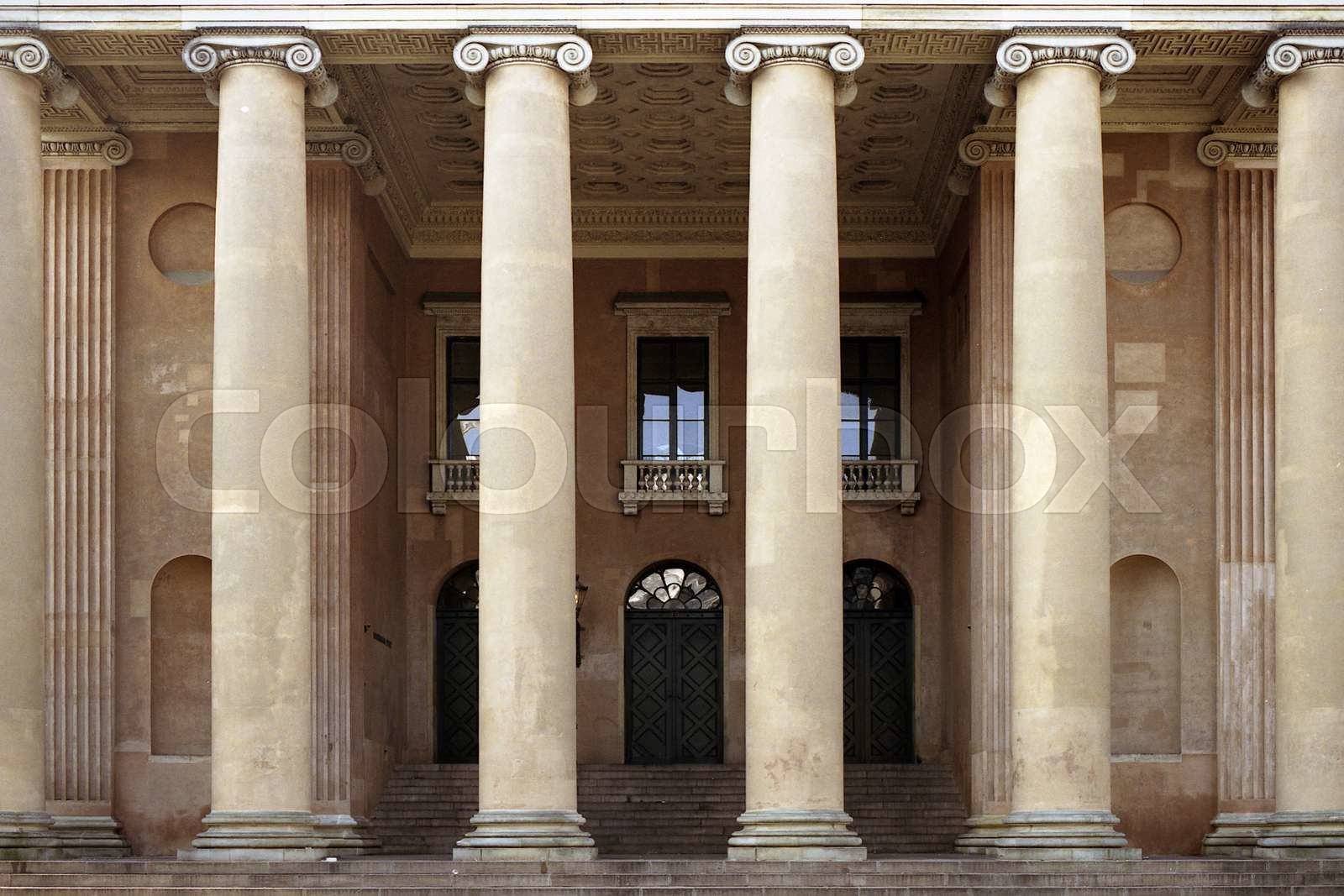 Indgangen til Københavns Byret | Stock foto | Colourbox