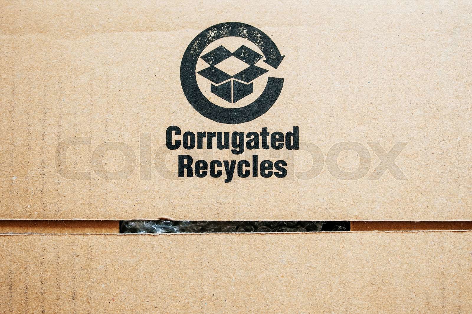 recycle sign isolated on cardboard | Stock image | Colourbox