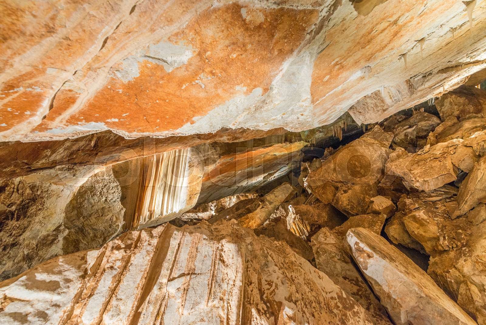 Beautiful view of Jenolan Caves interior, Blue Mountains - Australia ...