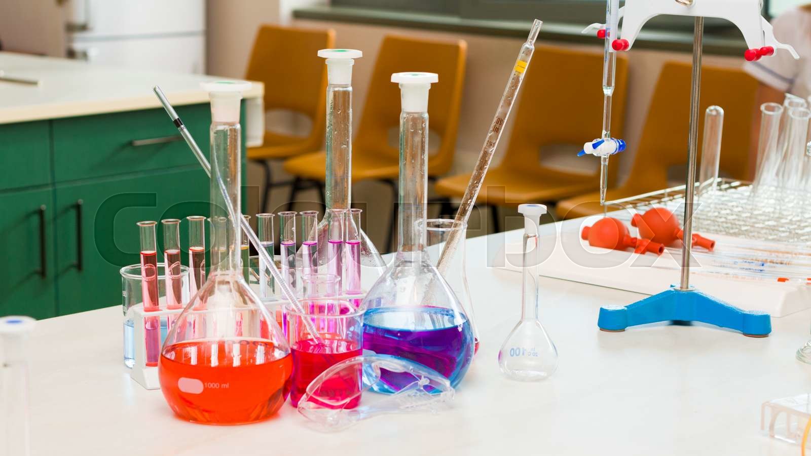 Spectacular laboratory reaction | Stock image | Colourbox