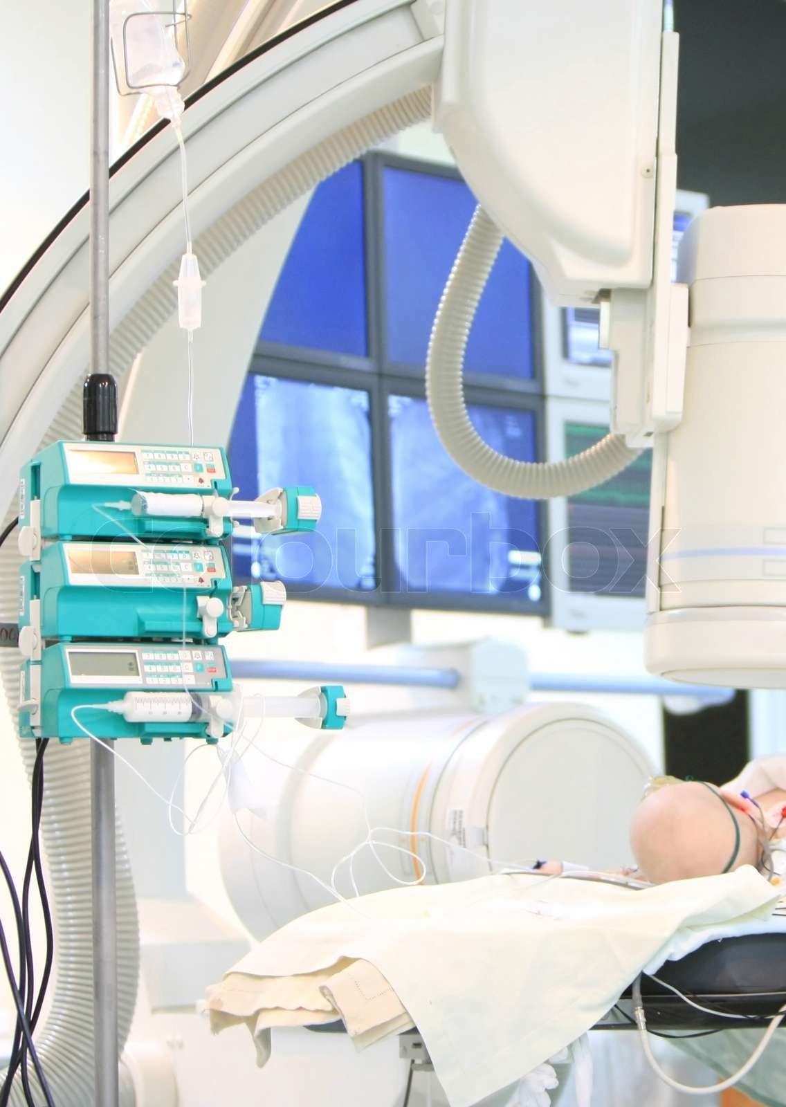 Herzoperation im Krankenhaus 3 | Stock Bild | Colourbox