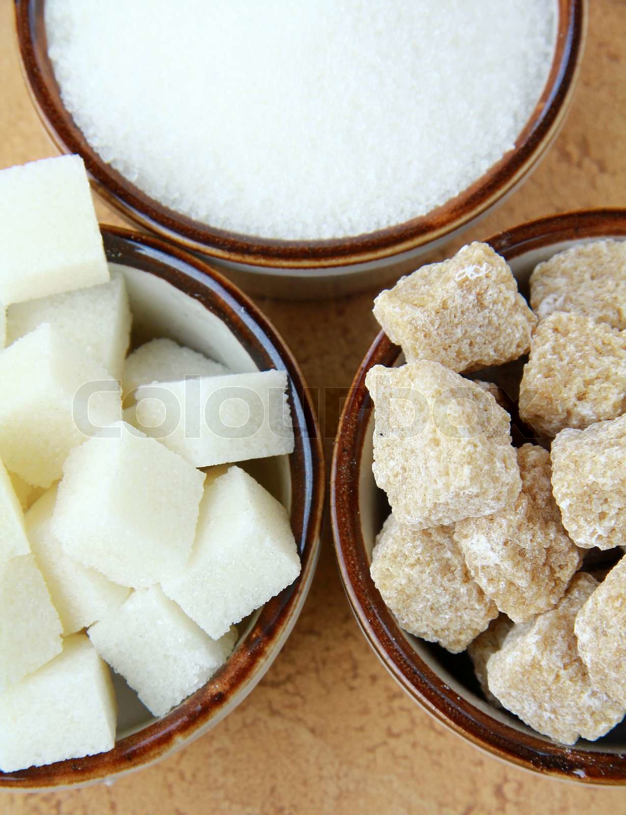 Flere typer af sukker - raffineret sukker , brun farin og melis | Stock ...