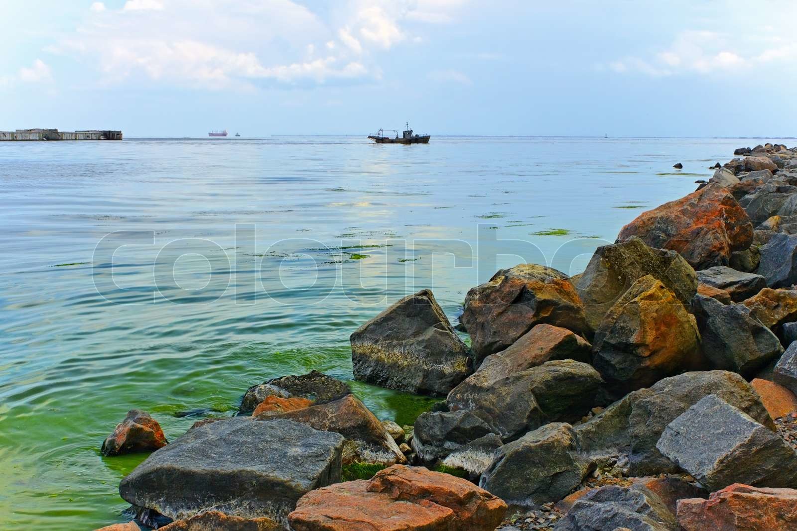 Bay med klippekysten nær Ochakiv , Ukraine . | Stock foto | Colourbox