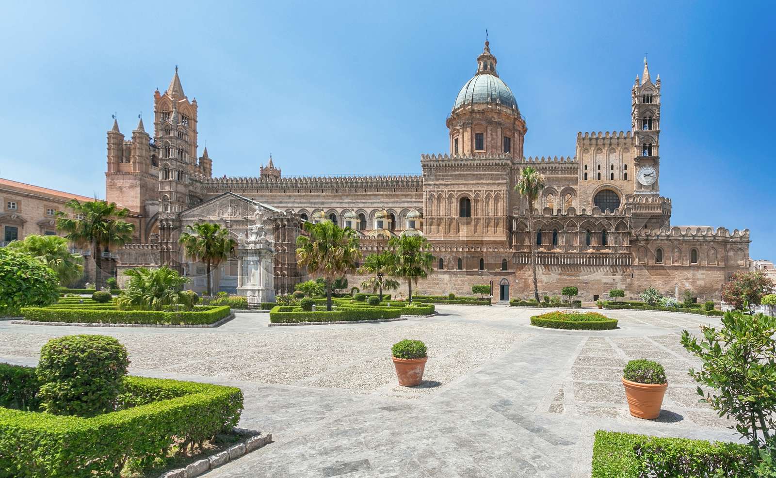 Palermo Cathedral (Metropolitan Cathedral of the Assumption of Virgin ...