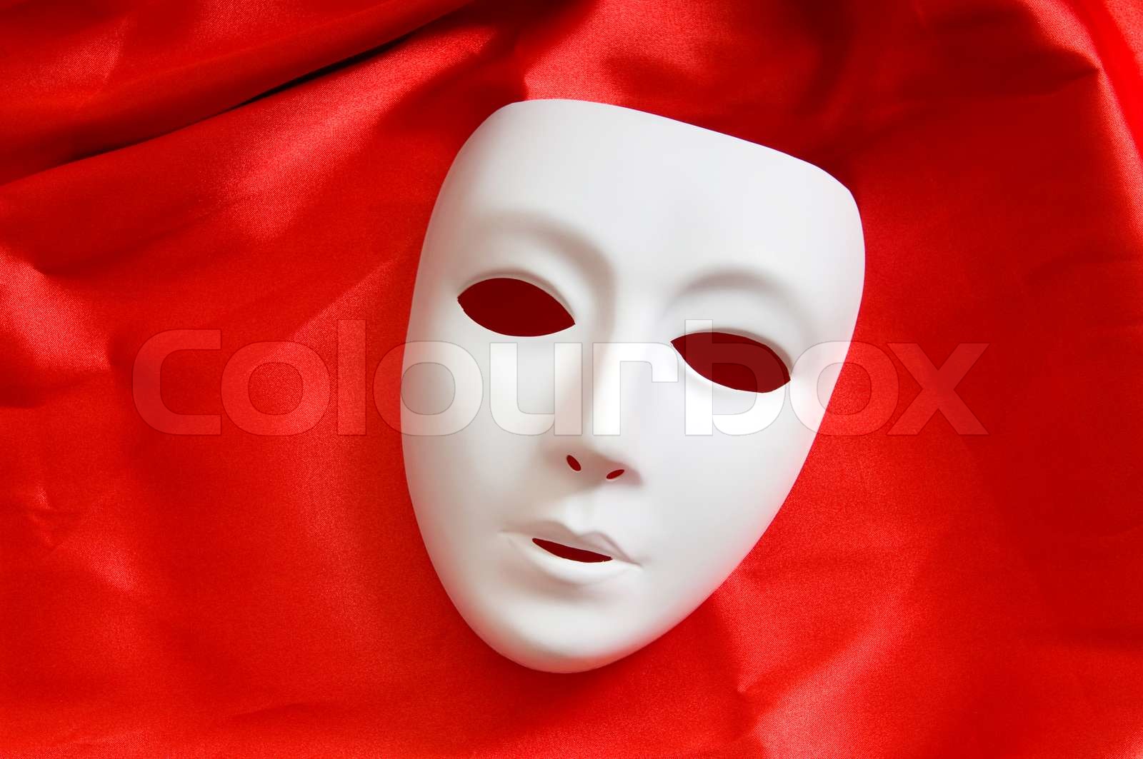 Theater-Konzept mit den weißen Kunststoff- Masken | Stock Bild | Colourbox