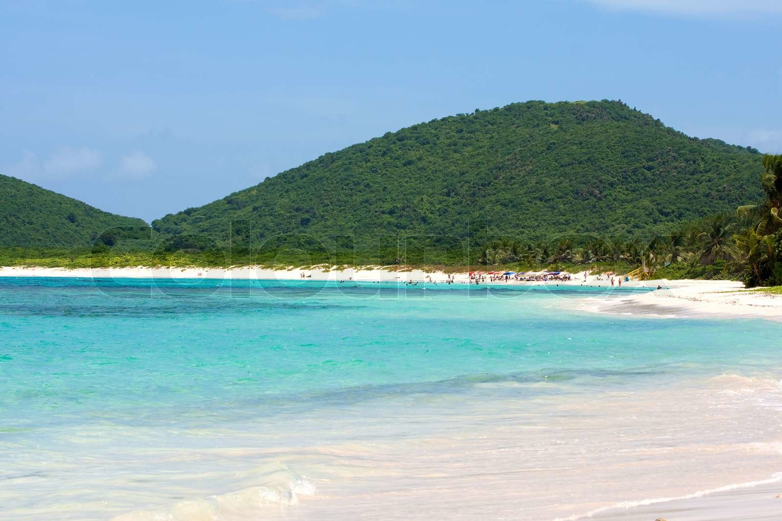 The gorgeous white sand Flamenco beach on the Puerto Rican island of ...