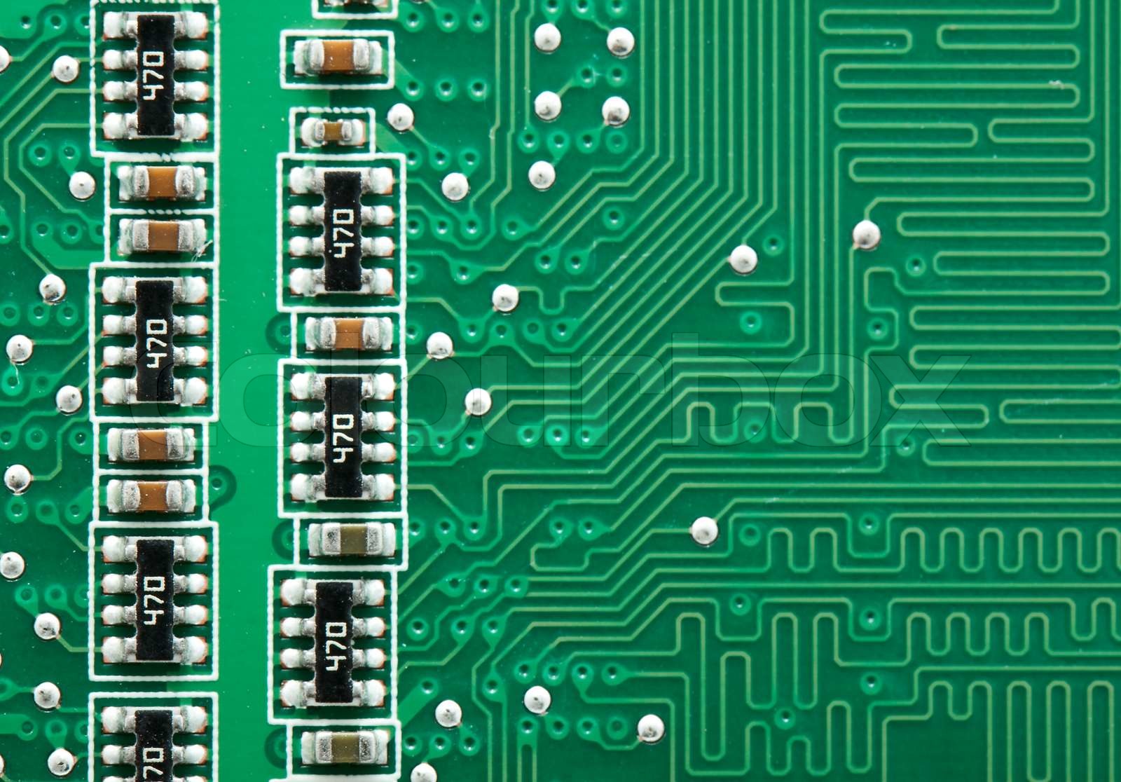 Grüne Leiterplatten mit Komponenten | Stock Bild | Colourbox