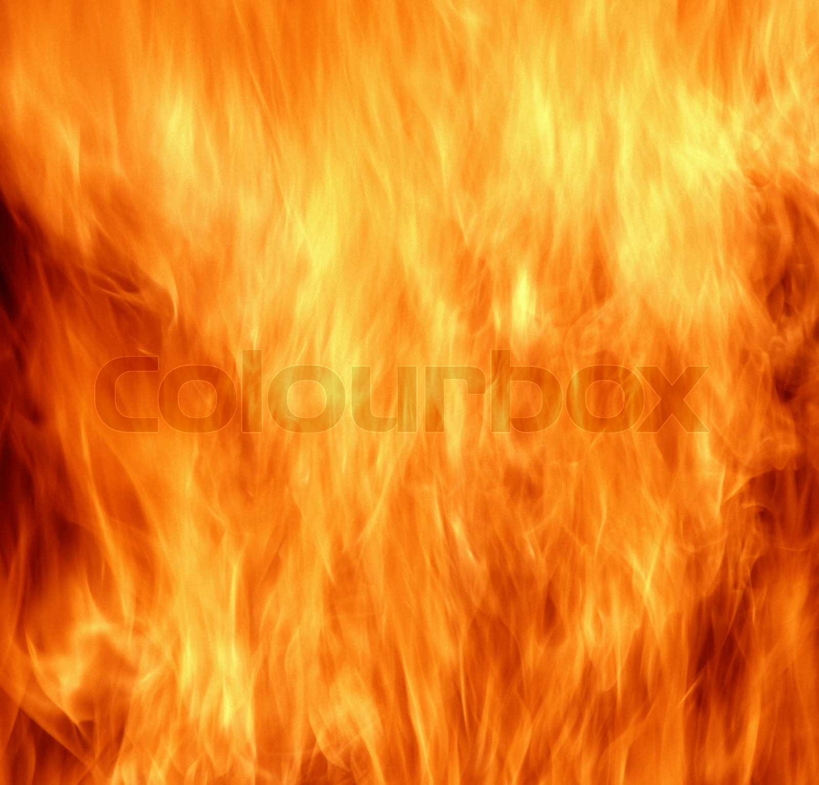 Brennende Flammen oder Feuer auf schwarzem Hintergrund isoliert | Stock ...