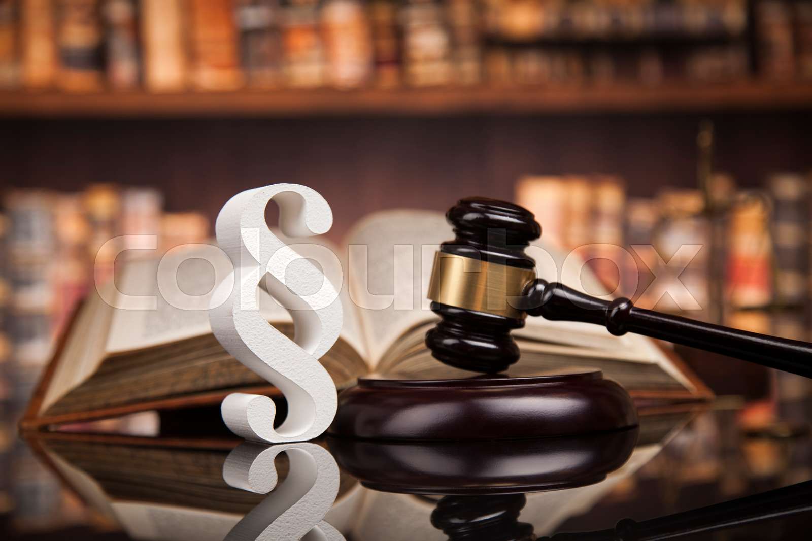 gesetz, anwalt, autorität | Stock Bild | Colourbox