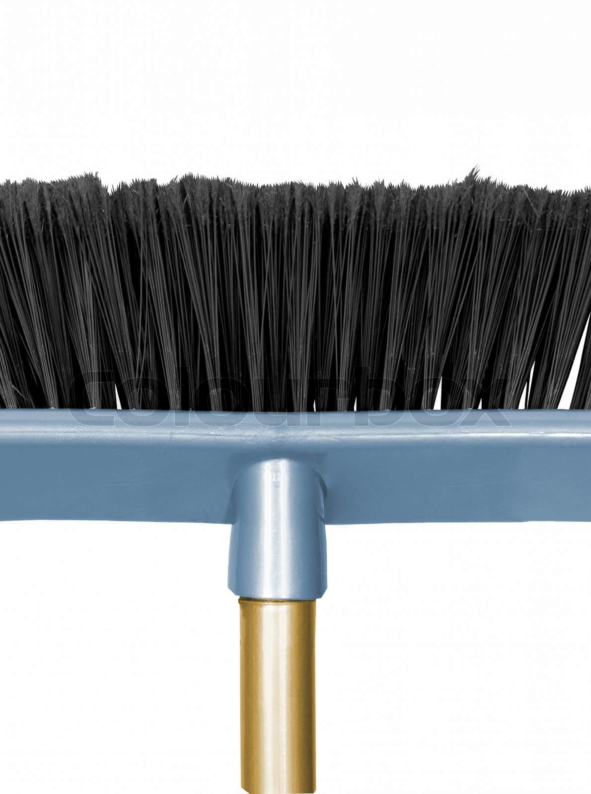 Kunststoff-Besen isoliert auf einem weißen Hintergrund | Stock Bild ...