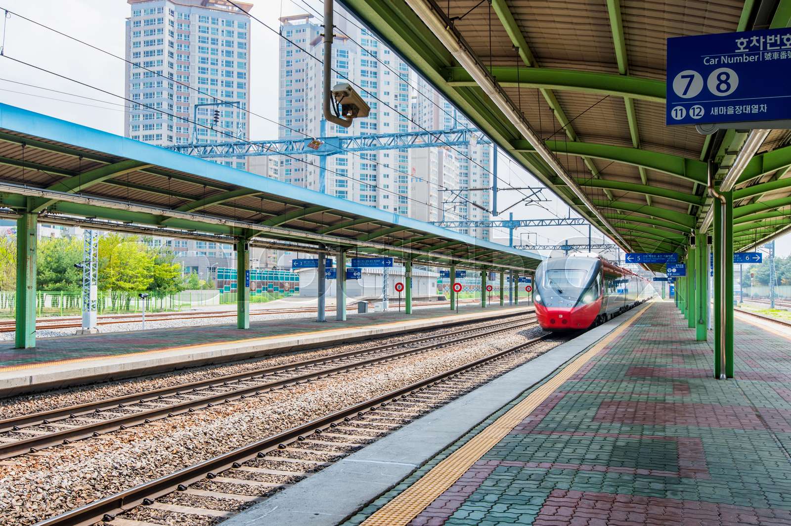 SEOUL, SOUTH KOREA - APRIL 17: High speed train or ITX train in railway ...