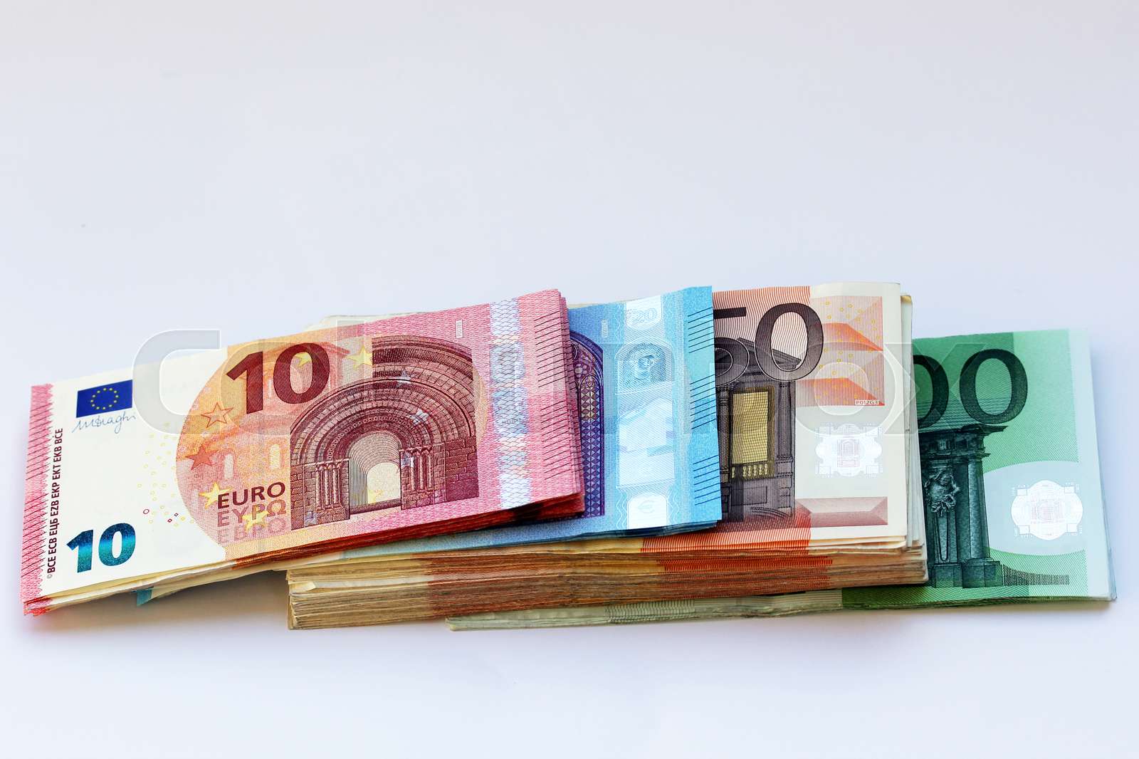 Viel Geld - Verschiedene Euroscheine | Stock image | Colourbox