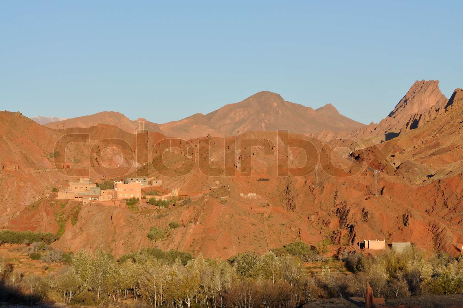 Dorf im Atlas-Gebirge , Marokko | Stock Bild | Colourbox