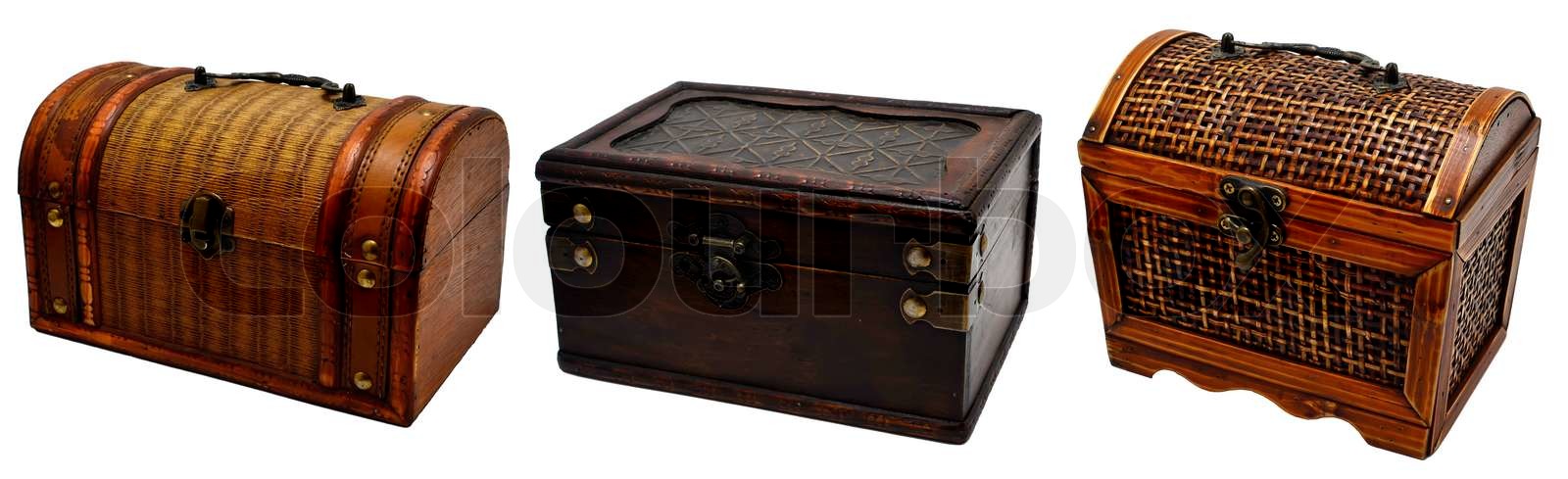 tre gamle kister isoleret på hvidt | Stock foto | Colourbox