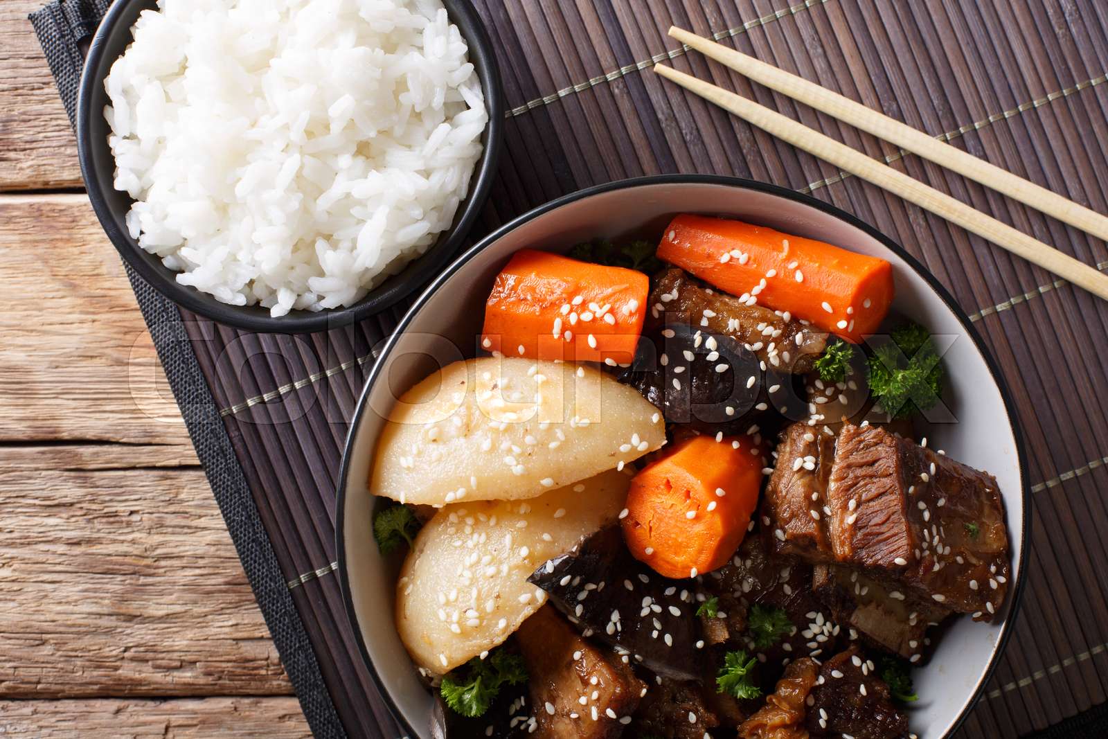 Galbi jjim or Kalbi Jim - Korean Braised Beef Short Ribs with rice ...