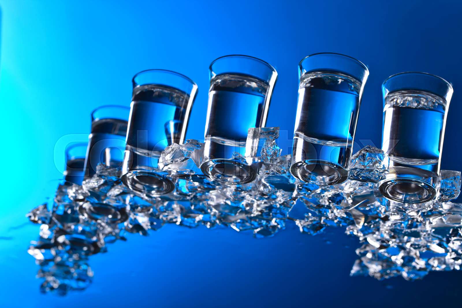 vodka, spiritus, horisontal | Stock foto | Colourbox