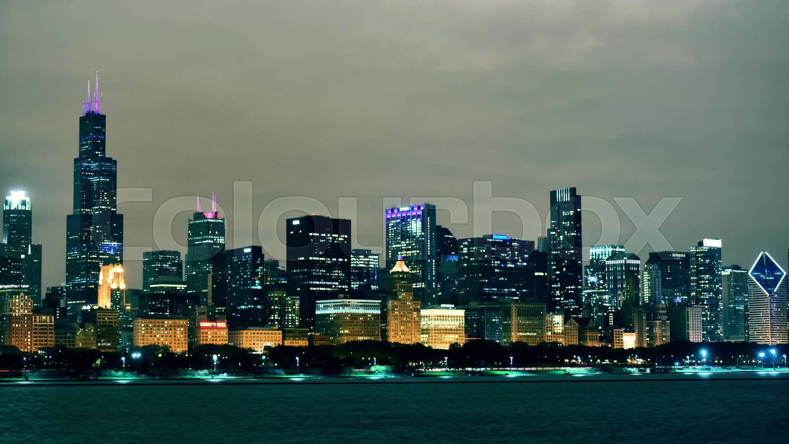 Chicago Skyline Timelapse at Night. Chicago, Illinois, USA | Stock ...