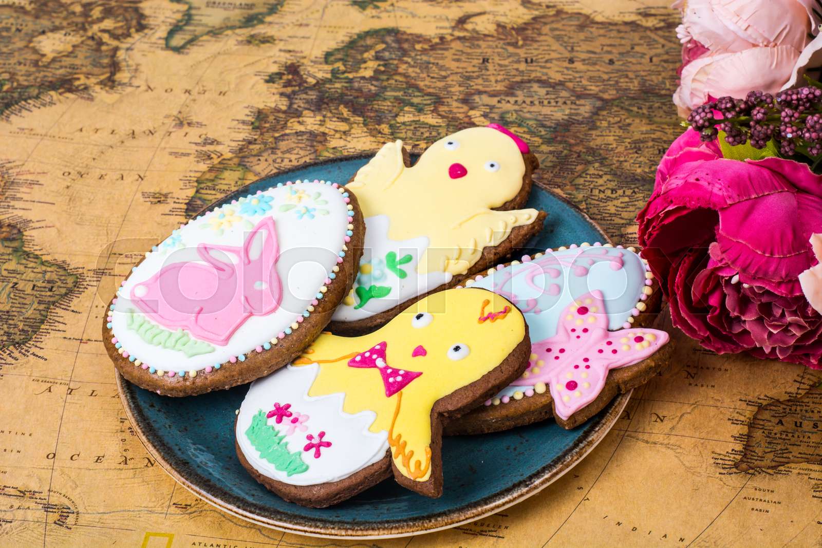 Easter holiday travel on different countries. Beautiful glazed cookies ...