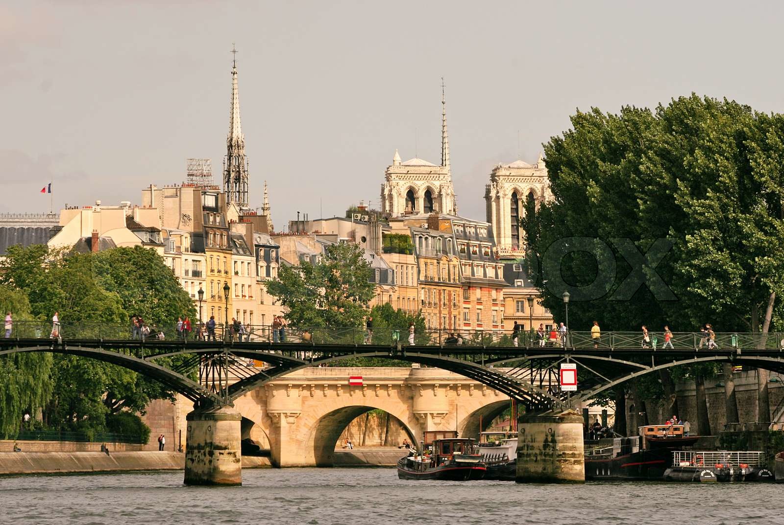 Bridges over the Seine river and architectutal landmarks in Paris ...