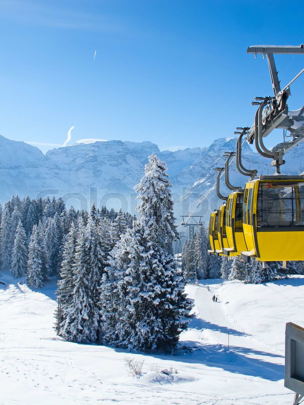 Slope auf das Skigebiet Braunwald | Stock Bild | Colourbox