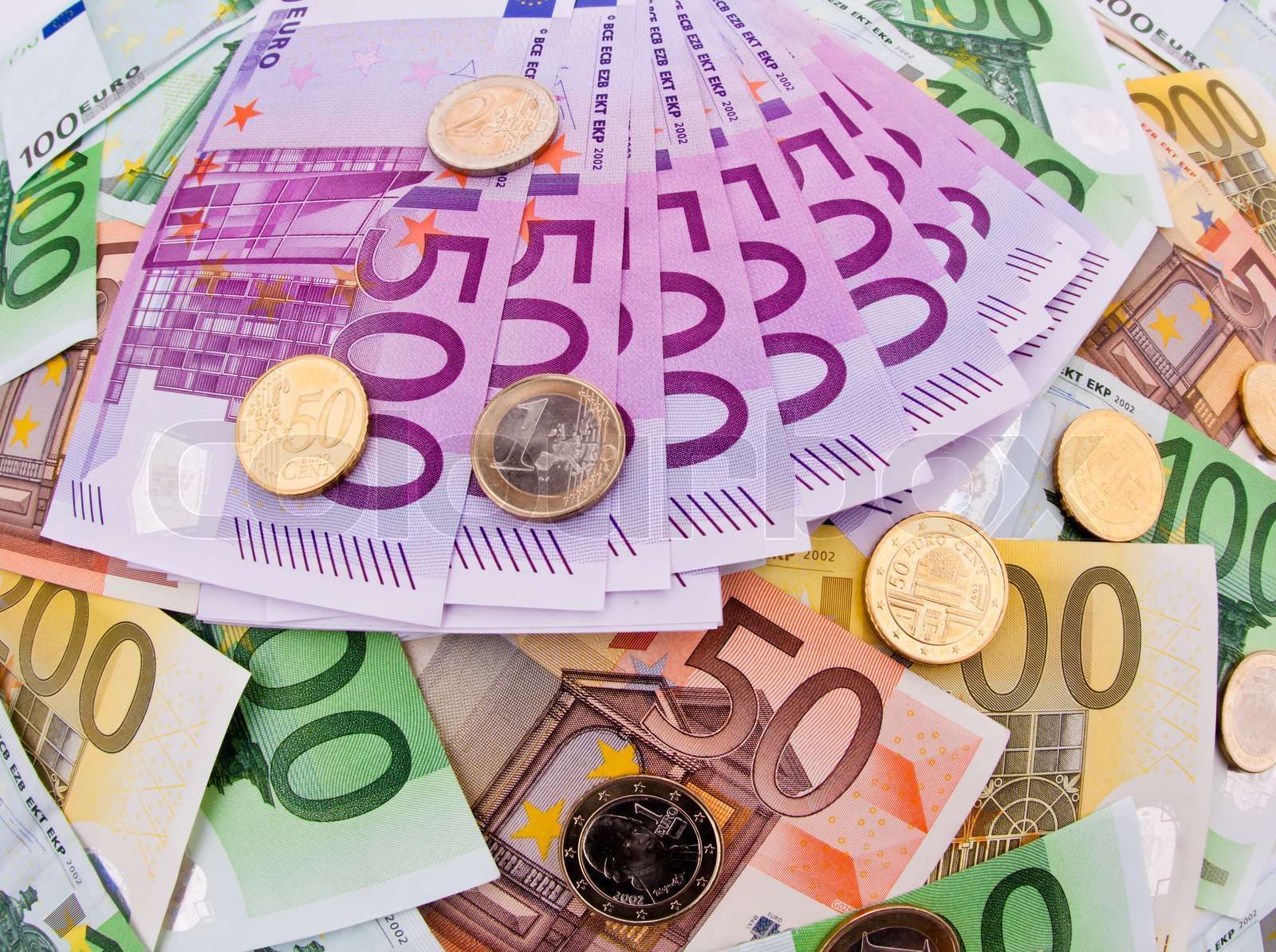 viele Euro-Banknoten der Europäischen Union Foto Symbol für Reichtum ...