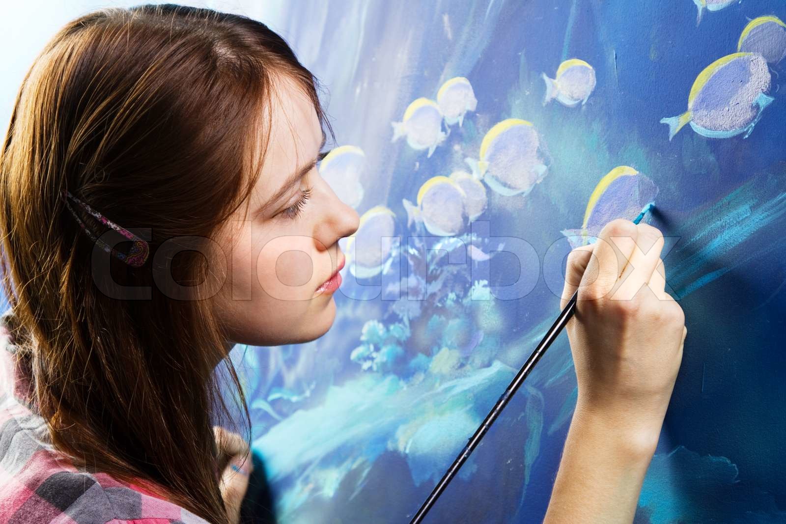 Professionelle Maler bei der Arbeit , malt ein home interior | Stock ...