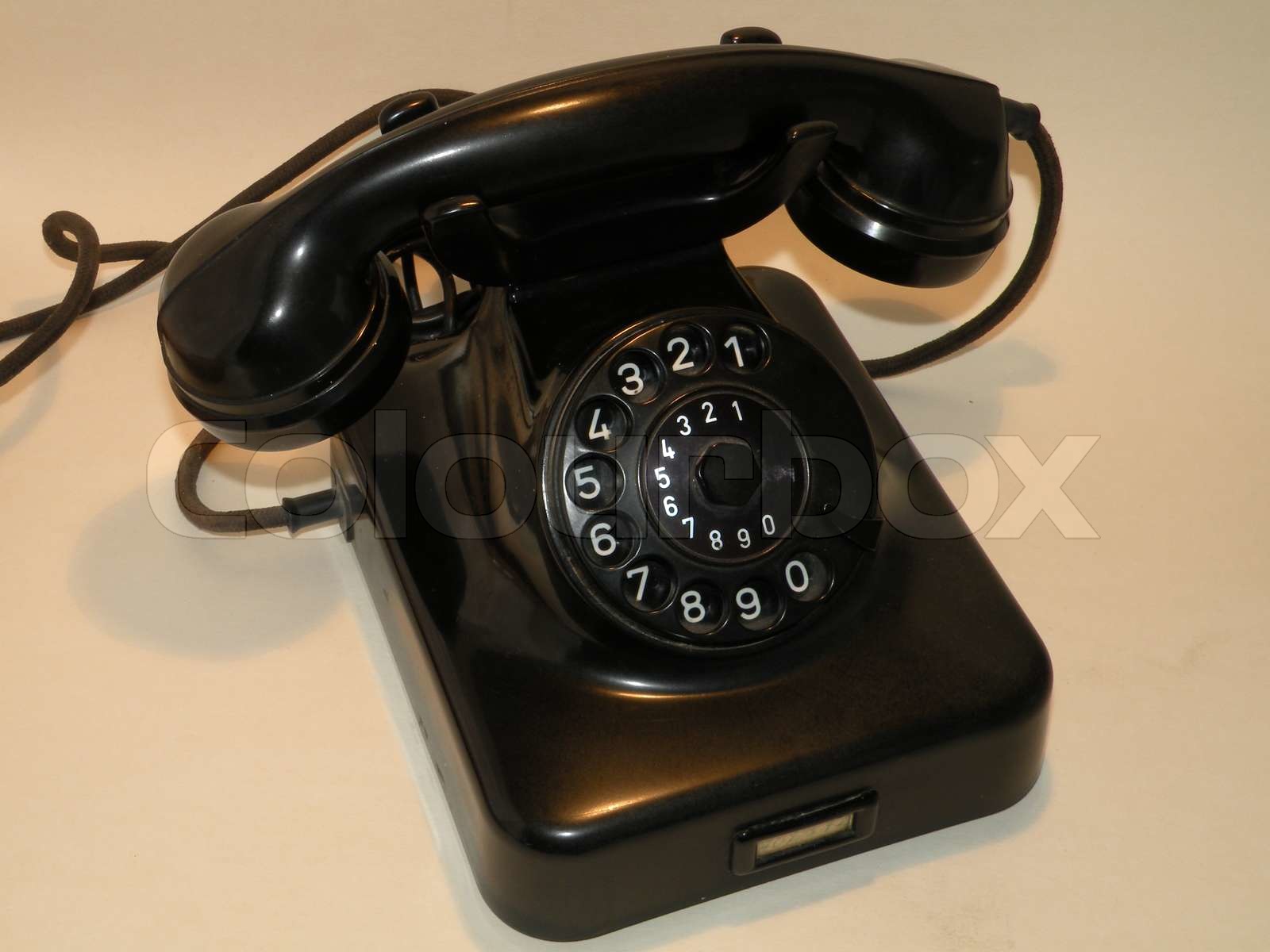 sort gamle telefon , telefon med dial | Stock foto | Colourbox