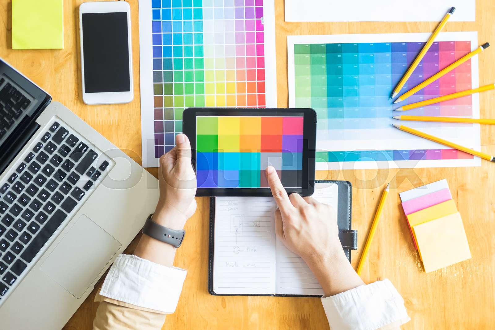 Professional Creative architect graphic desiner occupation choosing the ...