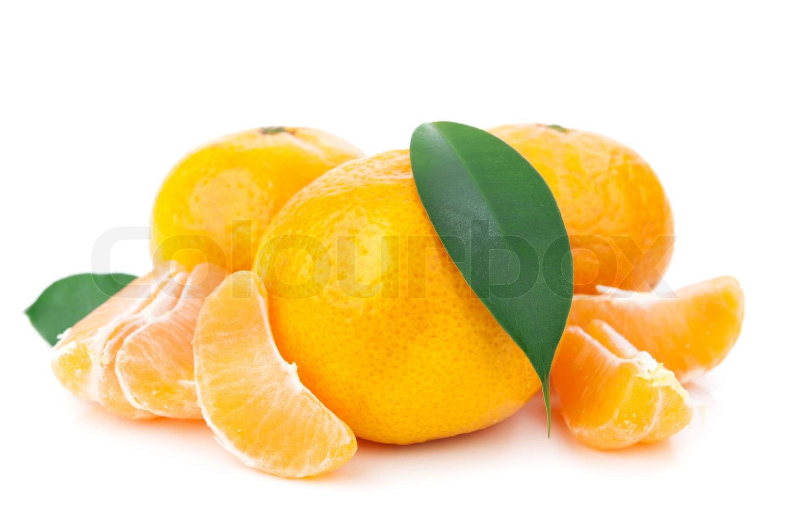 frisk orange mandariner isoleret på en hvid baggrund | Stock foto ...