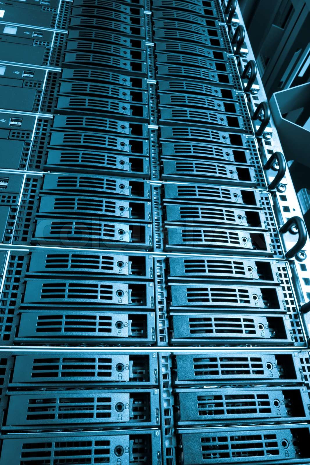 Rechenzentrum | Stock Bild | Colourbox