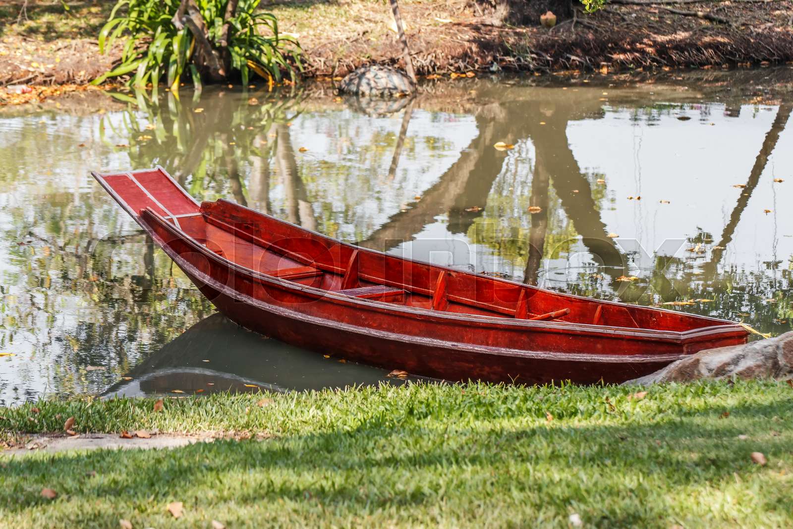 Long boat | Stock image | Colourbox
