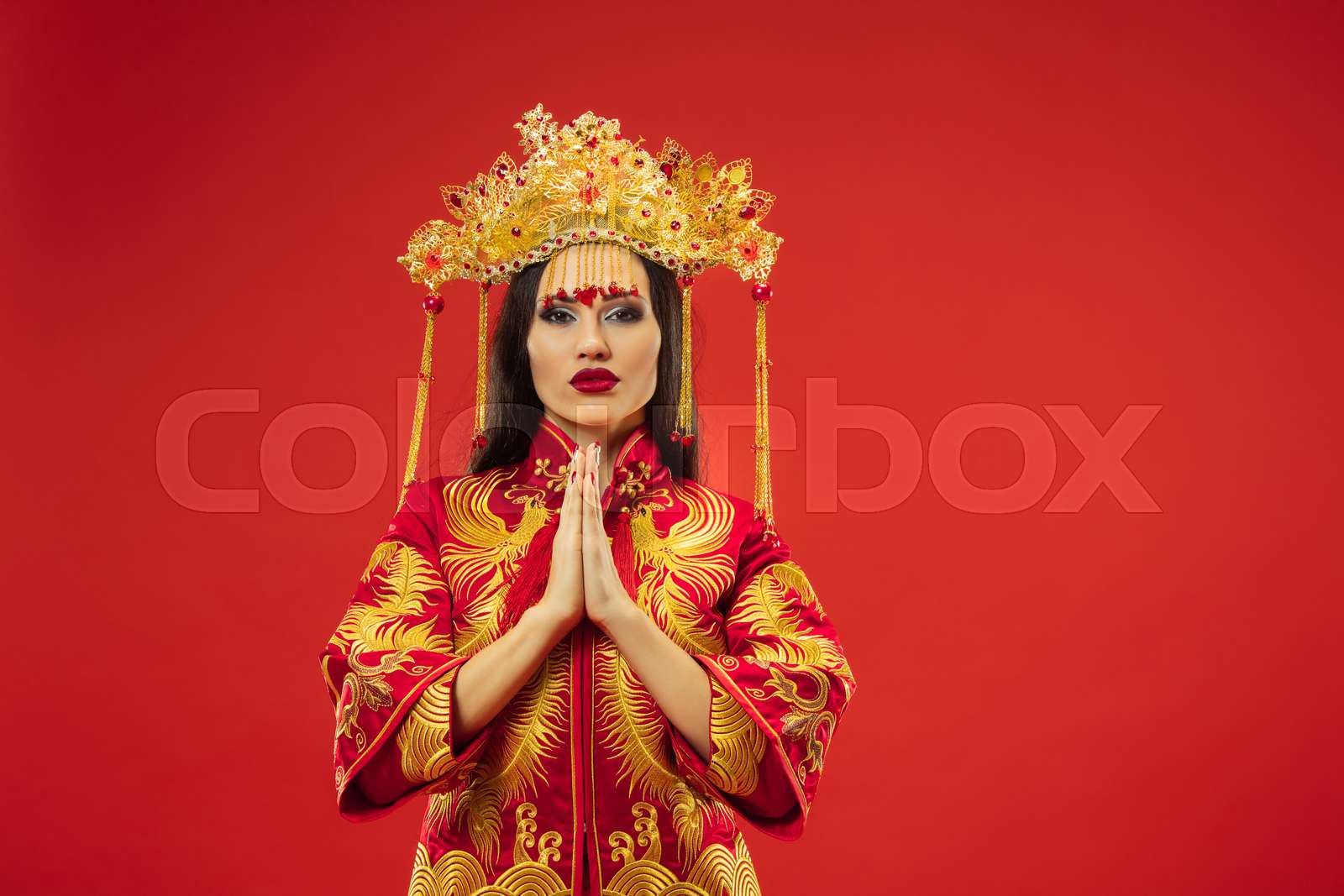 Chinese traditional woman. Beautiful young girl wearing in national ...