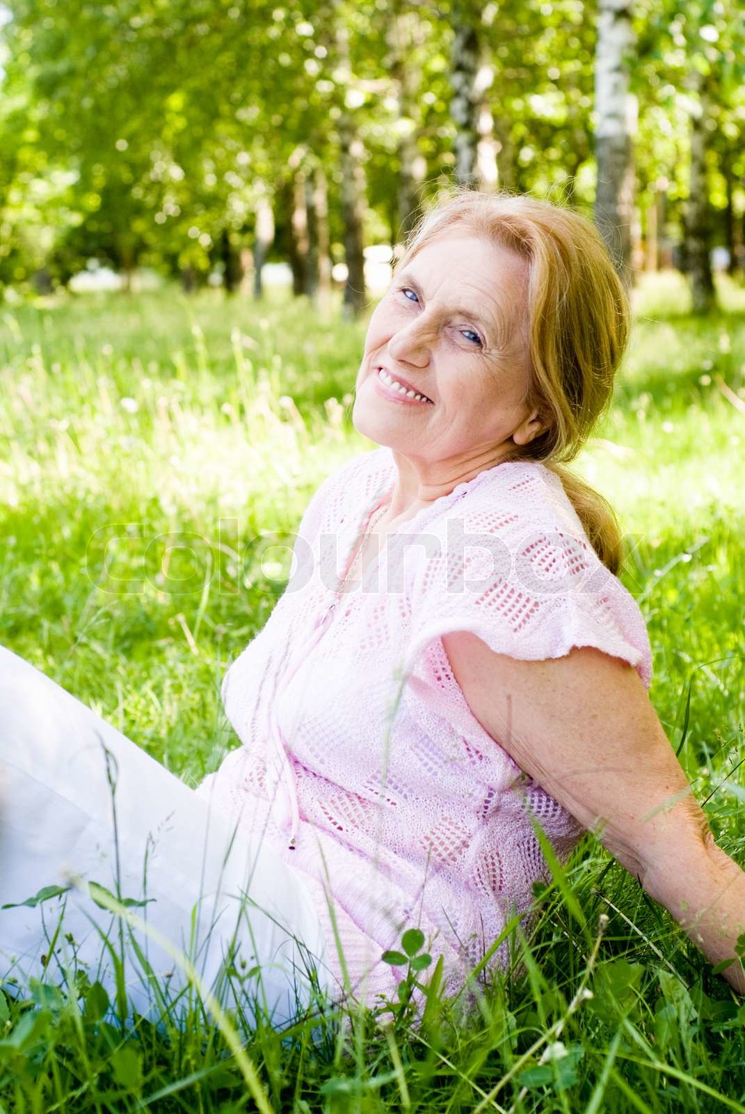 nette alte Frau | Stock Bild | Colourbox
