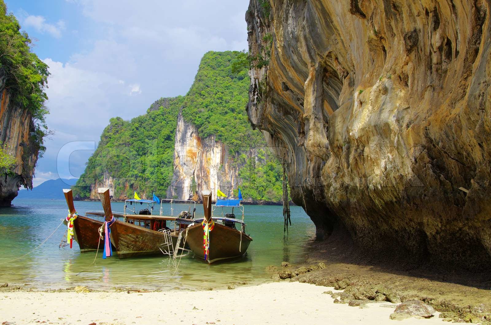boats and islands | Stock image | Colourbox