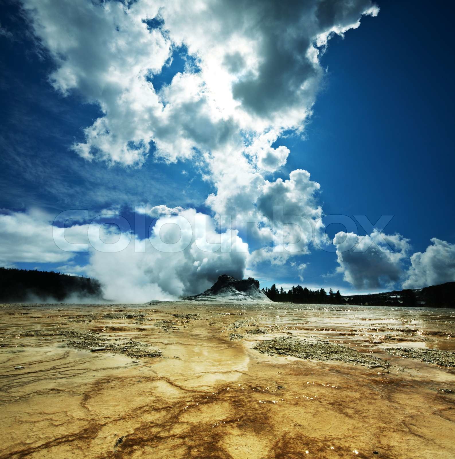 yellowstone, vulkan, grünanlage | Stock Bild | Colourbox