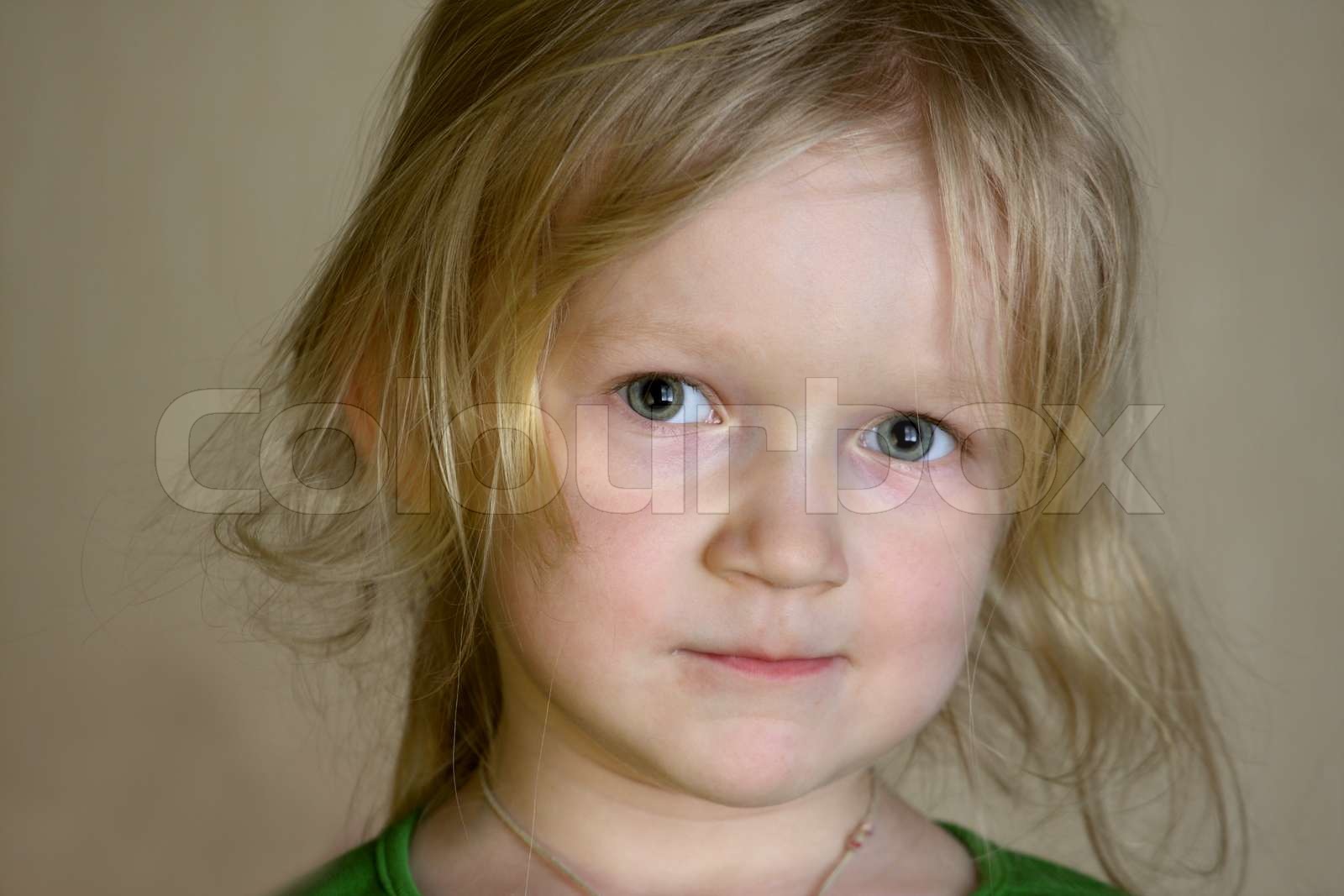 Kind mädchen portrait | Stock Bild | Colourbox