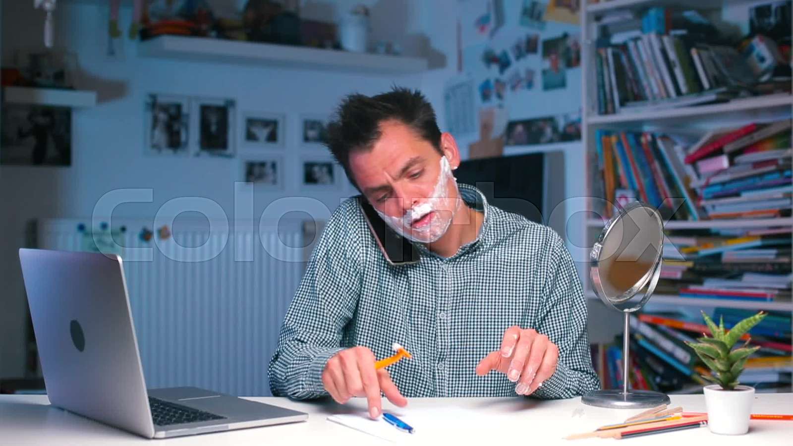 Multitasking. Getting started at the table. No time. Multitasking in ...