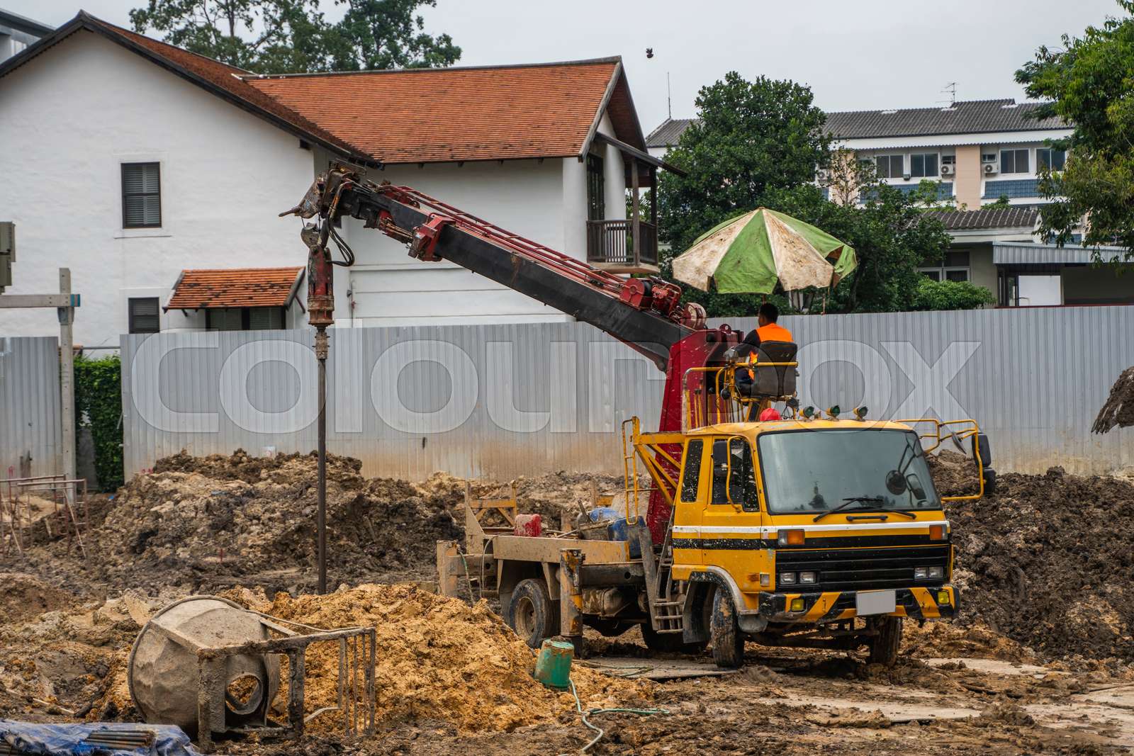 Drilling rigs for the construction of building foundations ...