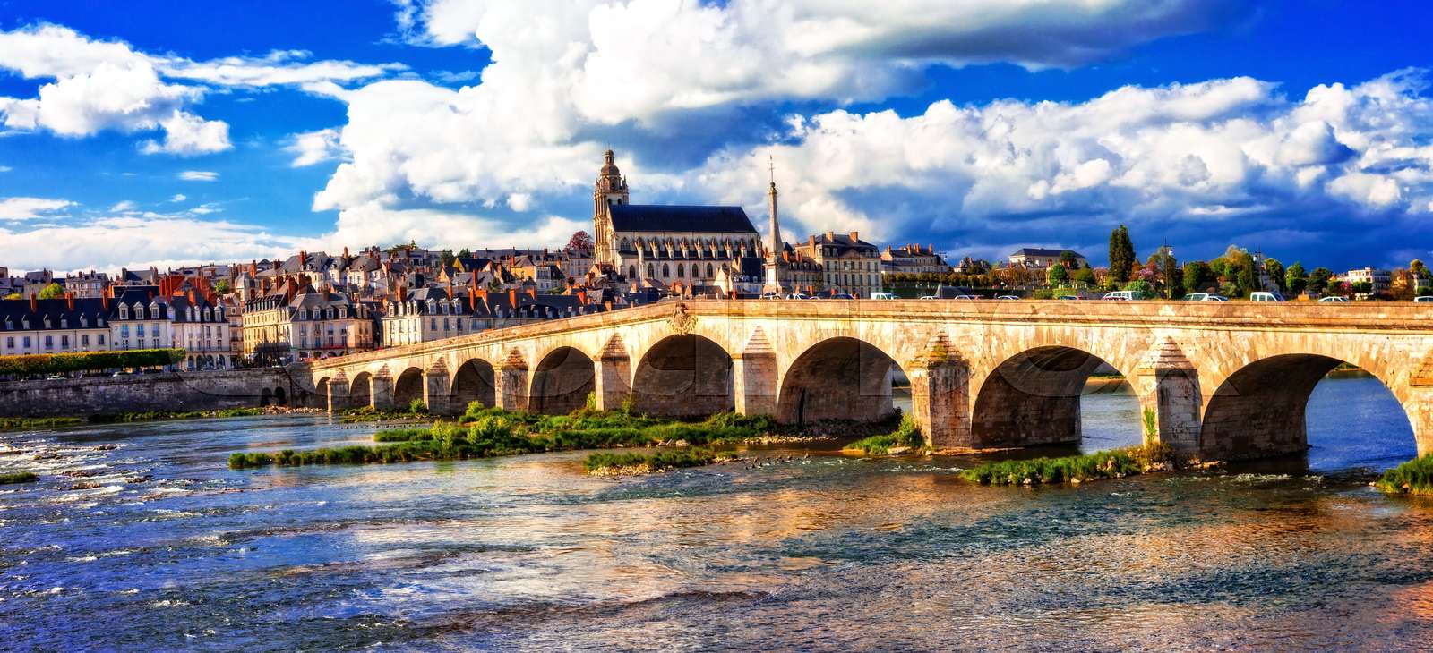 Landmarks and beautiful places of France- medieval Blois town in Loire ...