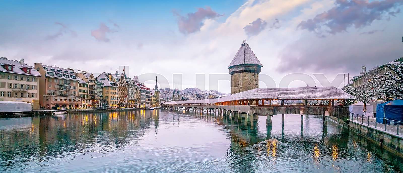 Historic city center of downtown Lucerne with Chapel Bridge and lake ...