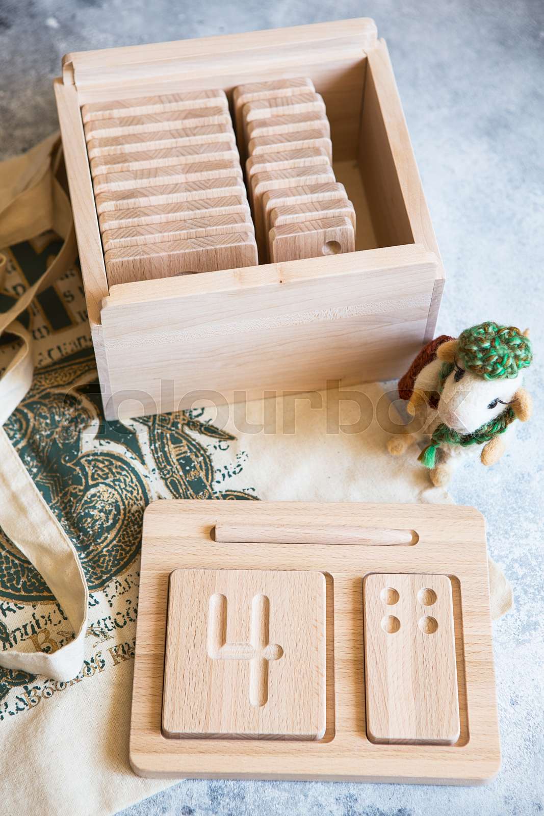 Wooden counting and writing trays - learning resource for educating ...