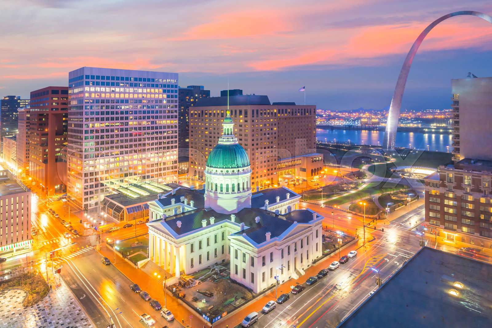 St. Louis downtown city skyline at twilight. | Stock image | Colourbox
