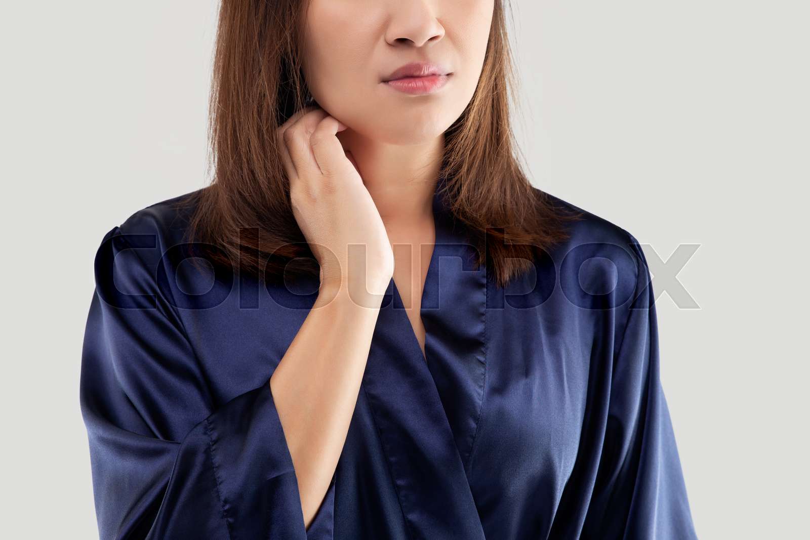 Woman scraching her neck Beautiful women itching and scratching by hand ...